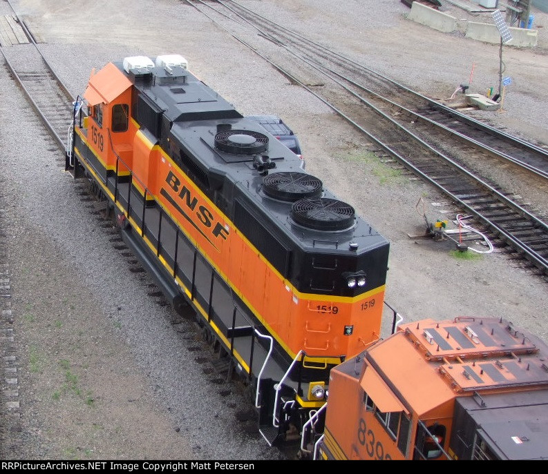 BNSF 1519